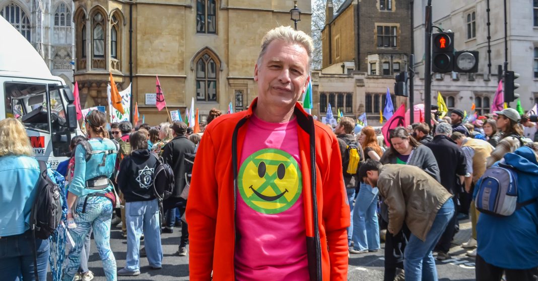 Chris Packham and Caroline Lucas Resign from Honorary RSPCA Positions ...